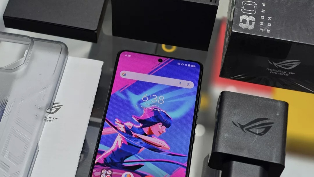 Asus ROG Phone 8 Pro Ponsel ini Memiliki Spesifikas - Snapdragon 8 ...
